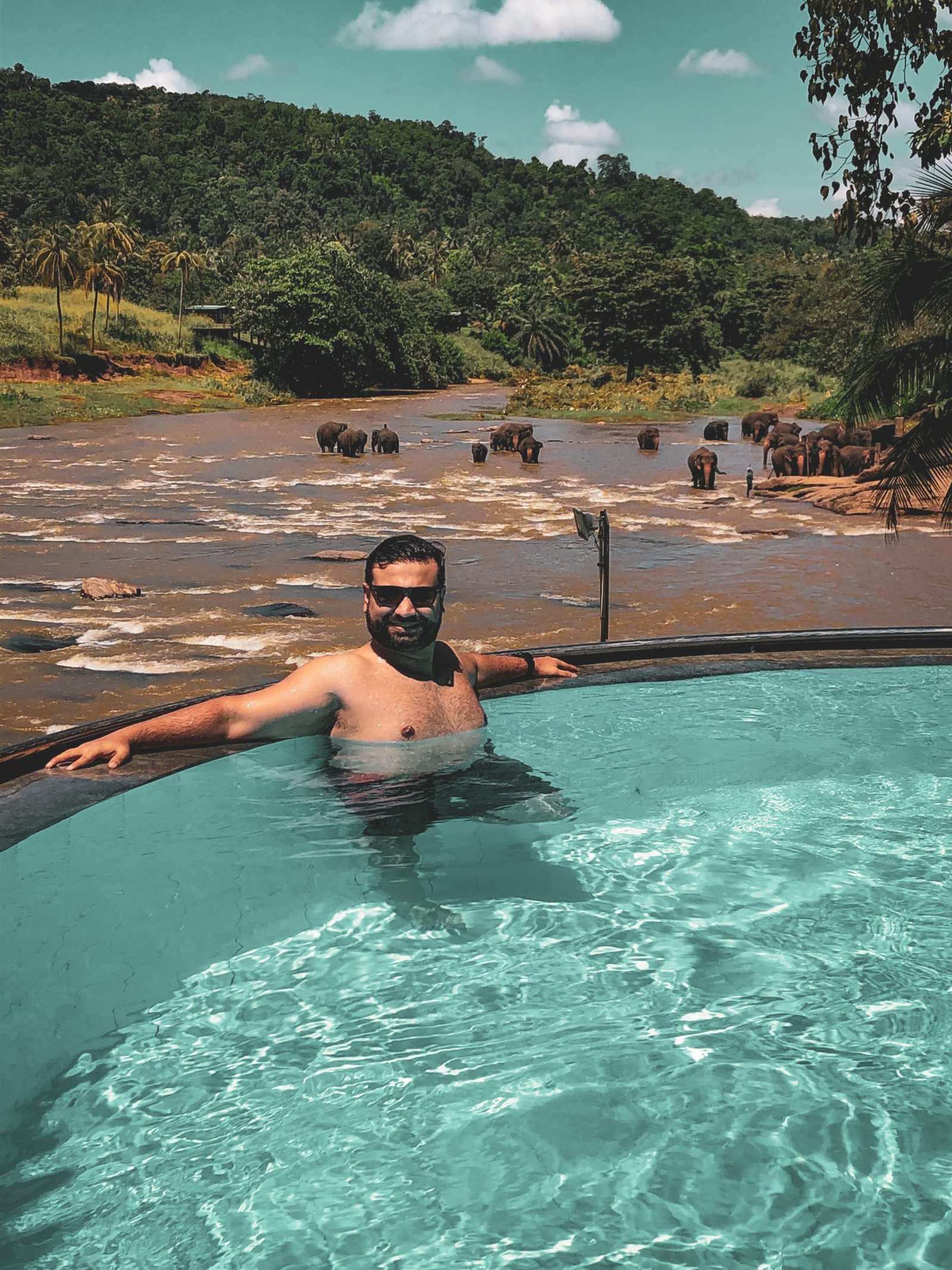 Rambukkana - Chasing Guilders