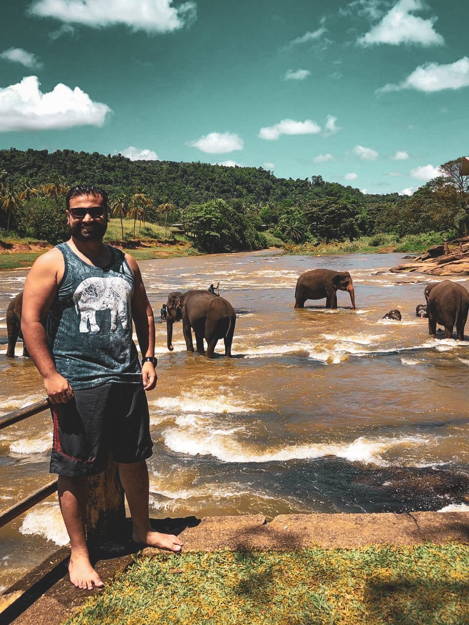 Rambukkana - Chasing Guilders